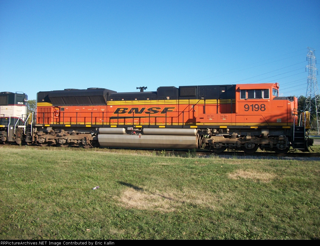 BNSF 9198